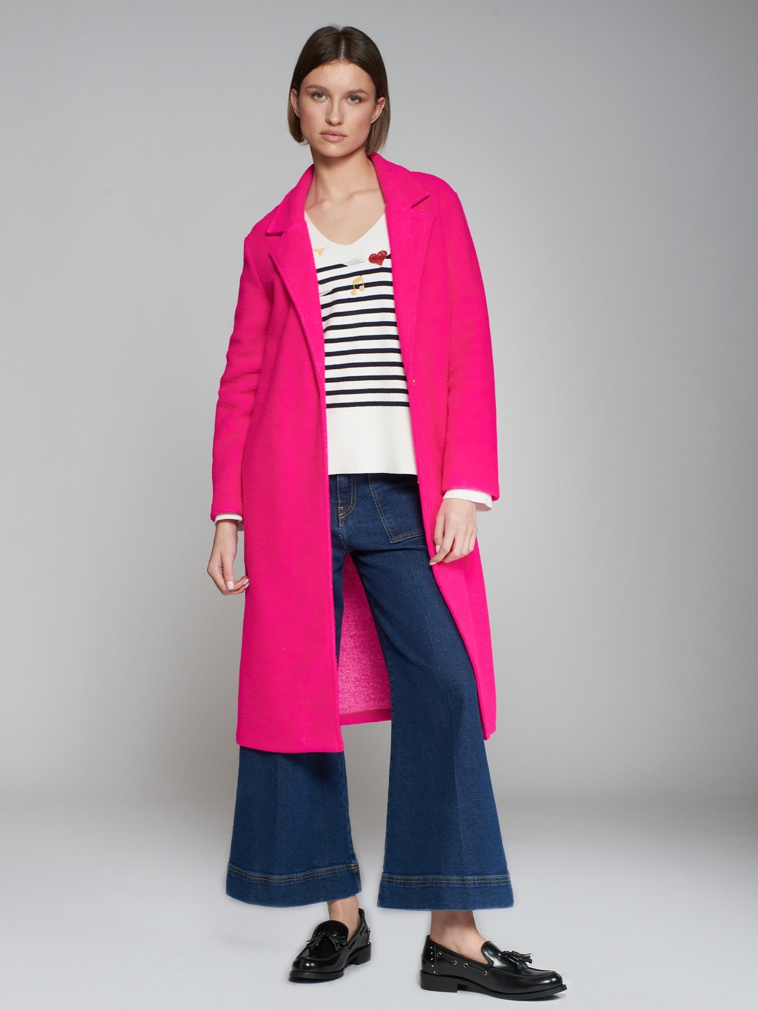 Vilagallo Siena Fluor Pink Coat | Bold Fuchsia Long Coat – Julien's a ...